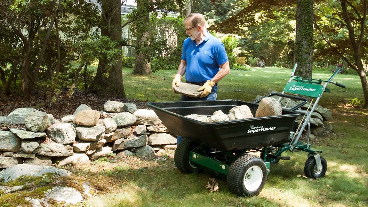 superhauler-bulkbin-8 – Cyclone Rake-Canada
